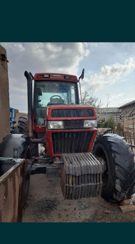Magnum 8940sotiladi