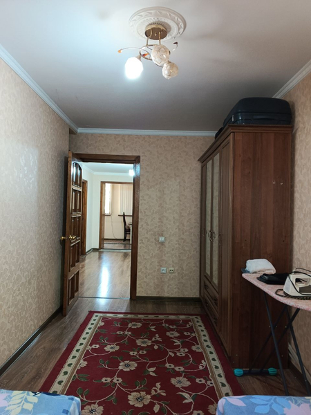 Kvartiraga qizlar olamiz
