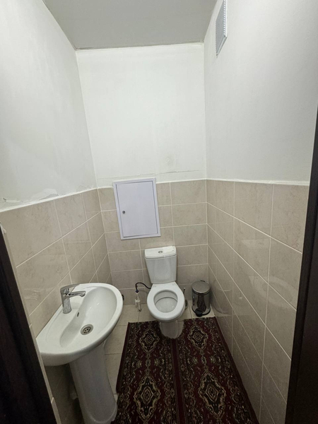Srochno Sergeli 10 xudud 3 xonali qilingan 67 kvadrat 9 etaj