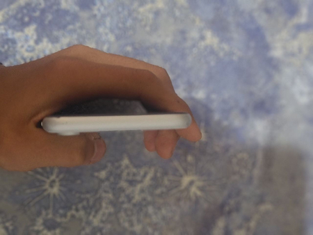Iphone xr sotiladi