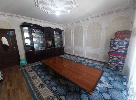 谷 130106 谷 Chilonzor tumanida kvartira sotiladi [72 м²]