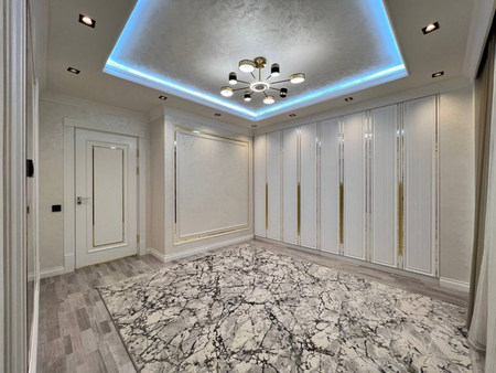 Ц-6 мет. Минор 83 кв 155000уе