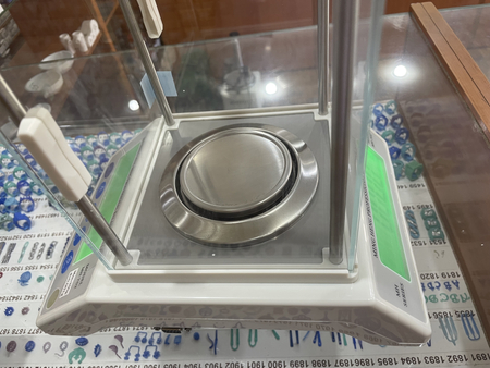 Tarozi sotiladi 0.001 gram