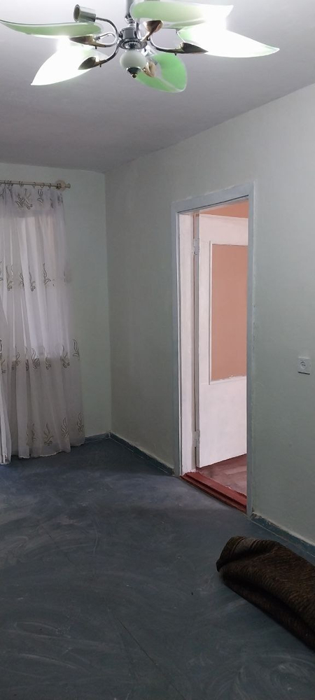 Продаётся своя 2х комнатная