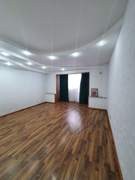 Yunusobod 19 2/4/5 kotta pirixoshka 60 kvadrat