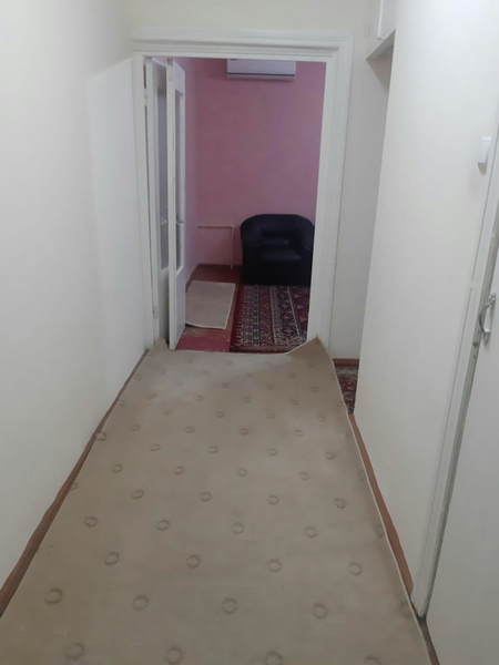 Срочно продается 2-х комн квартира в Куйлюк массив-5, 2/5/5