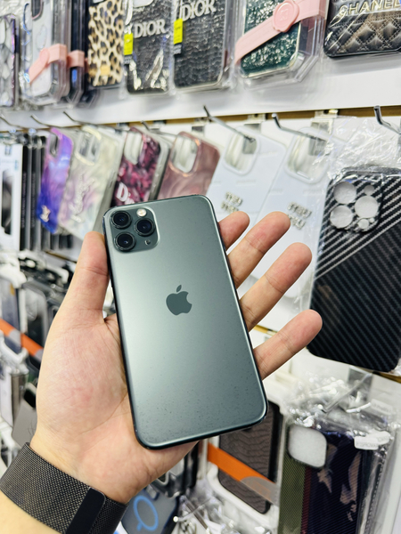iPhone 11 Pro 256 gb rassrochka bor