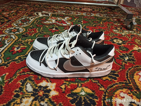 Кроссовка Nike новая