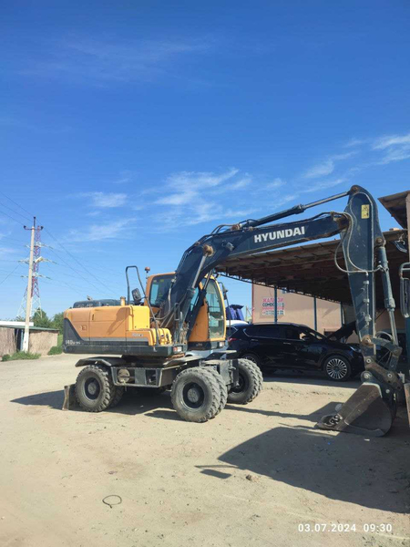 Экскаватор HYUNDAI ROBEX 140W-9S