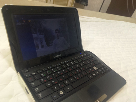 Samsung notbook sotiladi