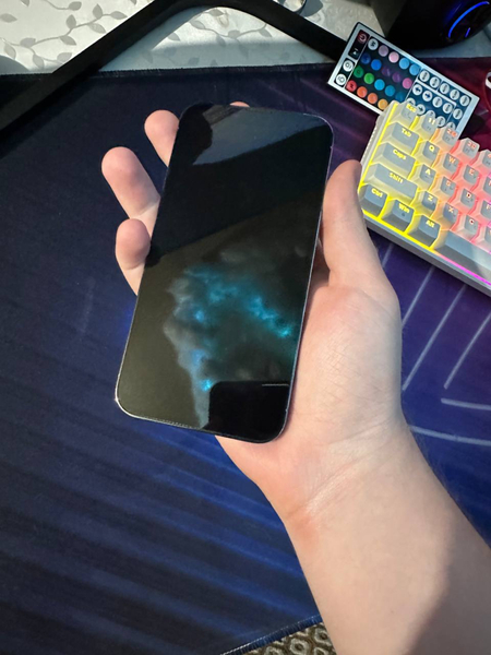 Iphone 13 pro IDEAL