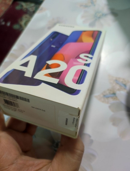 Samsung A20s Srochna Sotiladi