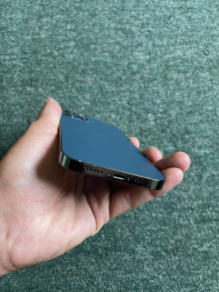 Iphone 12 pro sotladi