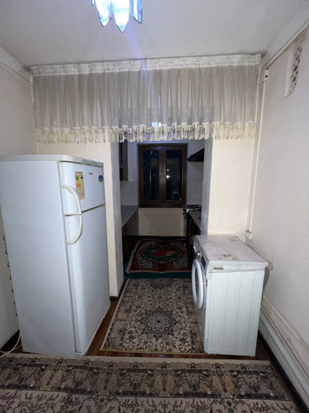 Срочно сдаётся 3х комнатная квартира . Микрорайон. 300$