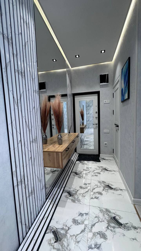 СРОЧНО Юнусабад 15кв 2/2/4 Авторский ремонт новый