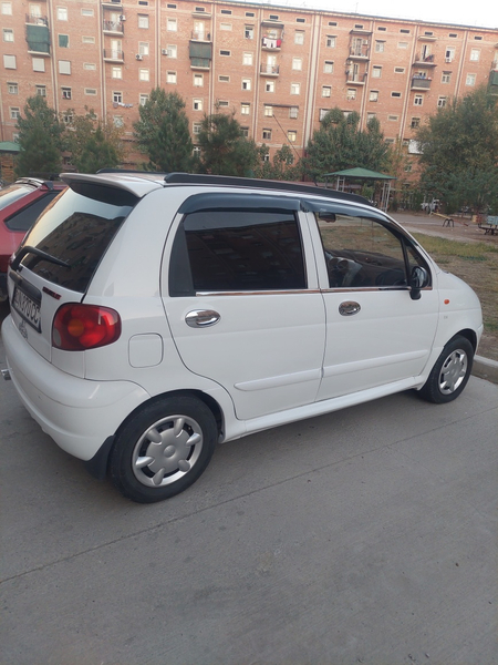 Продаётся матиз, 1 евро 2009