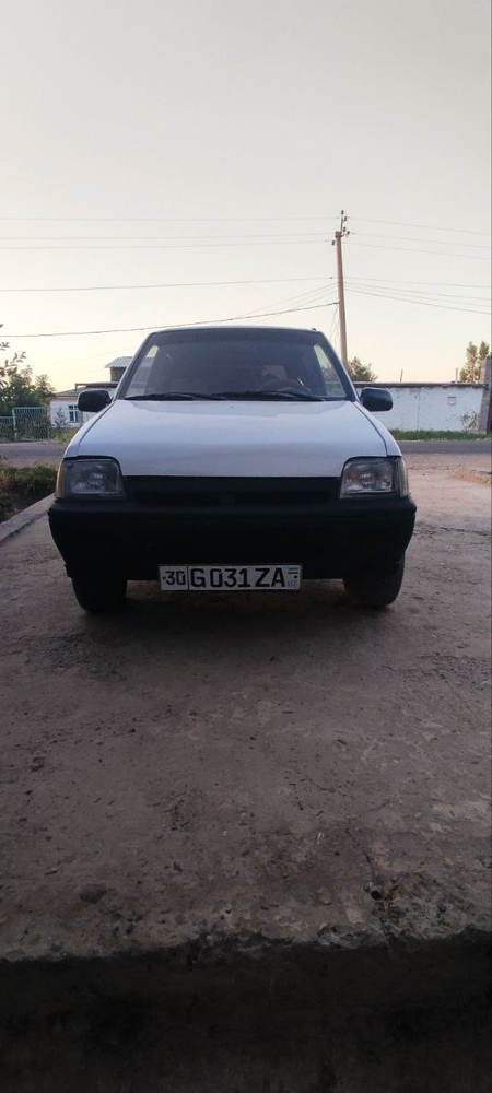 Zor narxga Tiko moshinasi