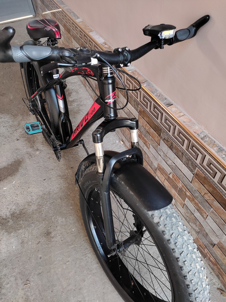 Velosiped sotiladi