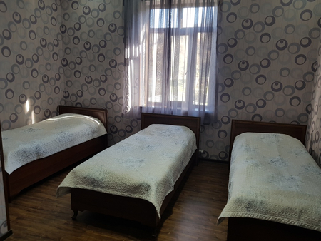 Дача в Чимгане (в аренду)                              Chimyonda Dacha