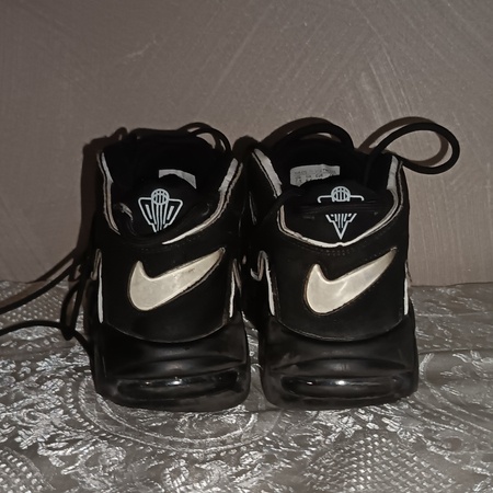 Кроссовки Nike air More