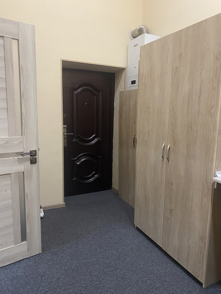 Офис сотилади