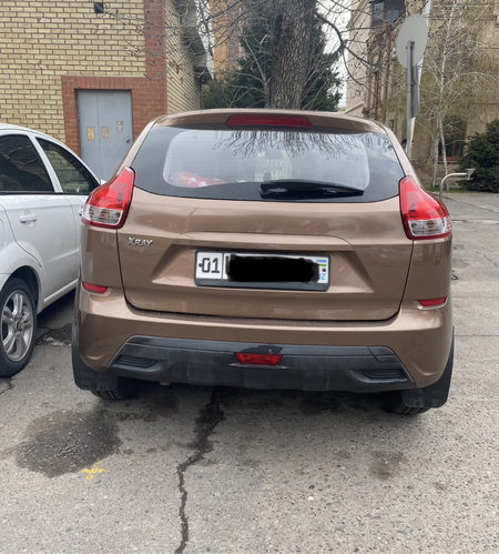 LADA XRAY цвет Puma