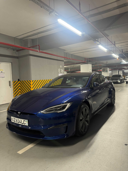 Tesla Model S 2022