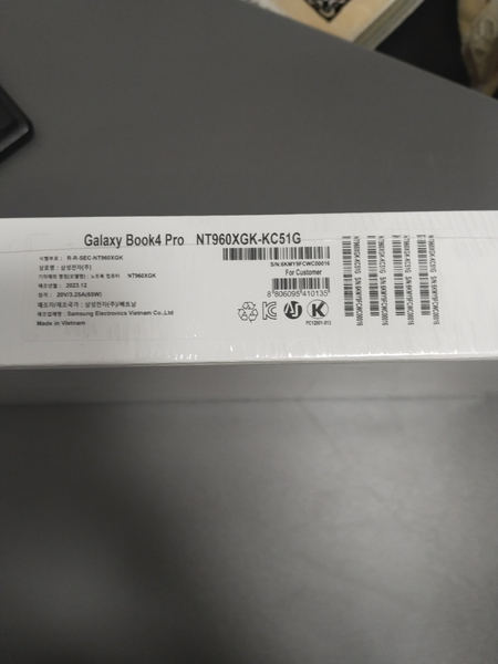 Ноутбук. Galaxy Book 4 pro