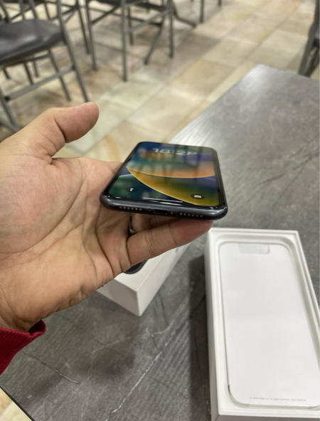 iPhone 11 black ideal