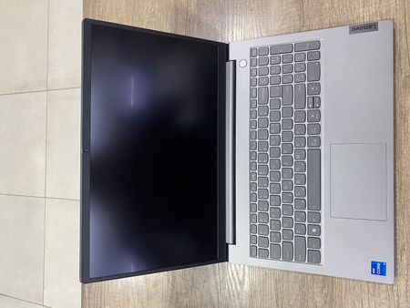Lenovo Thinkbook 15   i5-12/8/256/15.6 ips