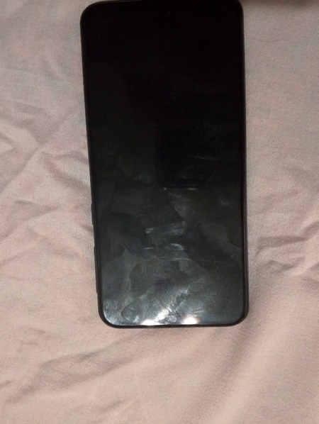 Samsung a40 sotiladi xolati ideal