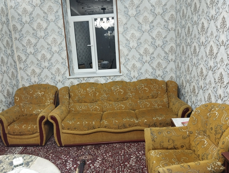 Продаю диван + 2 кресла