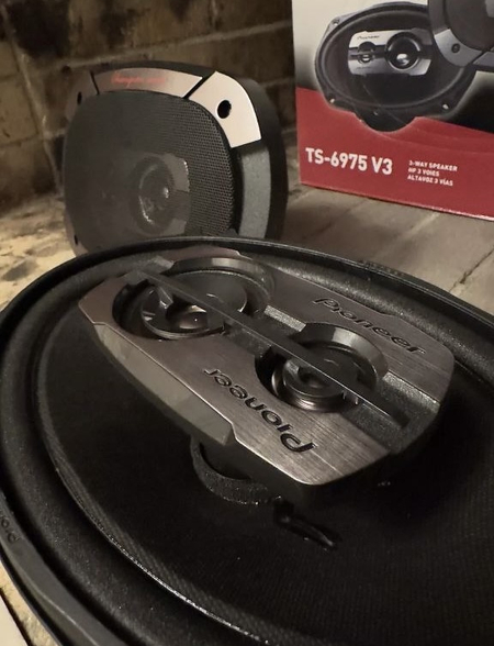 Pioner 550w chimpyon