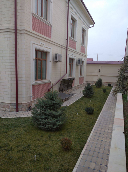 Сдается в аренду дом в элитной махале Амира Темура