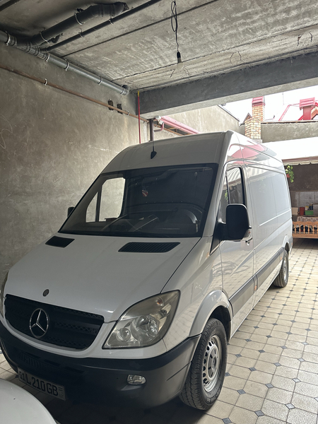 Mercedes Sprinter