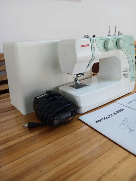 Швейная машина Janome GR-12(Япония). Гарантия - 1 год.