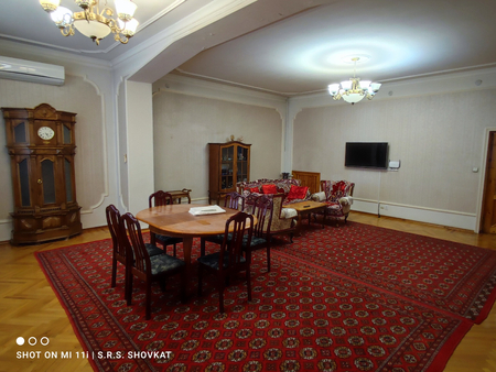 3 комнатная в Центре 135м² Госпитальный рынок гостиница Россия