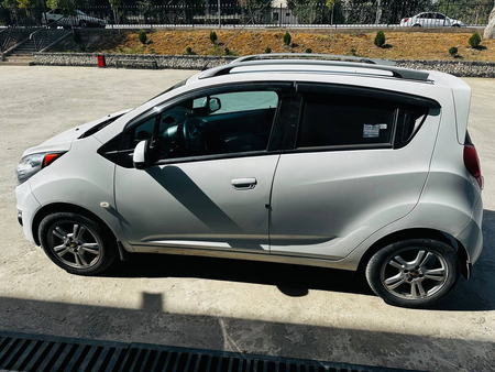 Cchevrolet Spark 2015 3pazitsa  arenda vikup