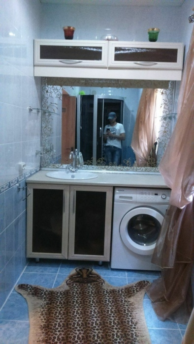 Сдам в центре 2/2/3