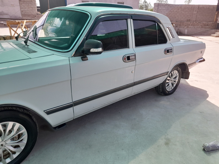 Volga 24 10 sotiladi
