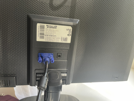Artel monitor led m10022D