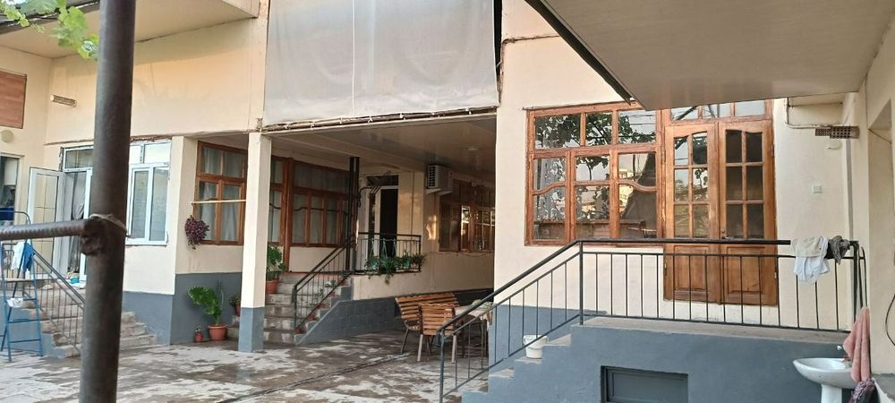 Сергели, Узгариш, Юкори Дархон ер нархида Ховли