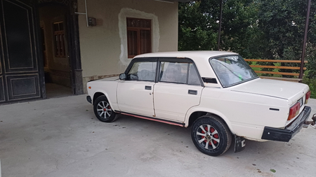 Жугили 07+присепт сотилади