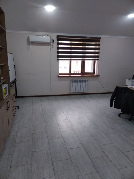 2 х комнатный Офис 70 м2 на парке Бобура