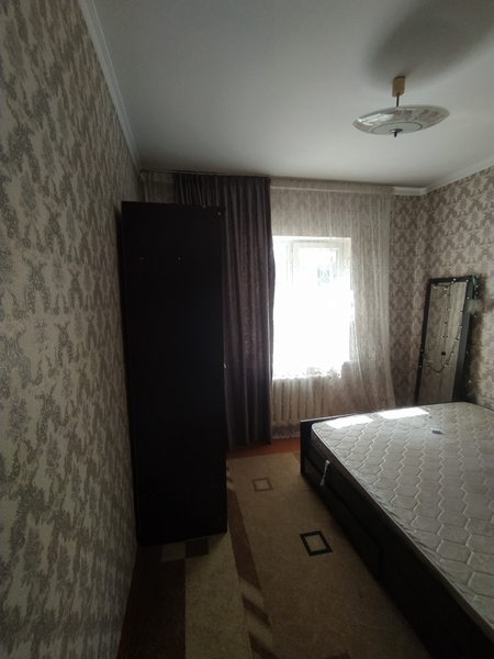 Продаю 4х комн. квартиру свою на юнусабаде 14