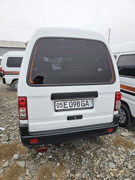Damas dlx oq rang zur moshina pul topar