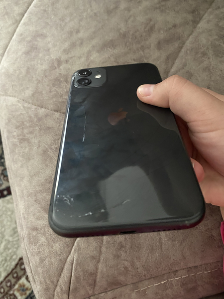 iPhone 11 ishlashi zõr