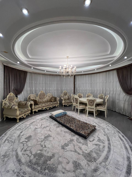 Продается Ц-5 пожарка , 8-этаж , 120м2. Срочно