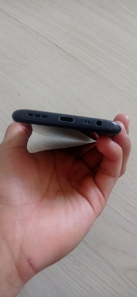 Xiaomi redmi 9 sotiladi