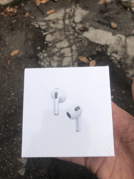 AirPods (3rd generation) DUBAI